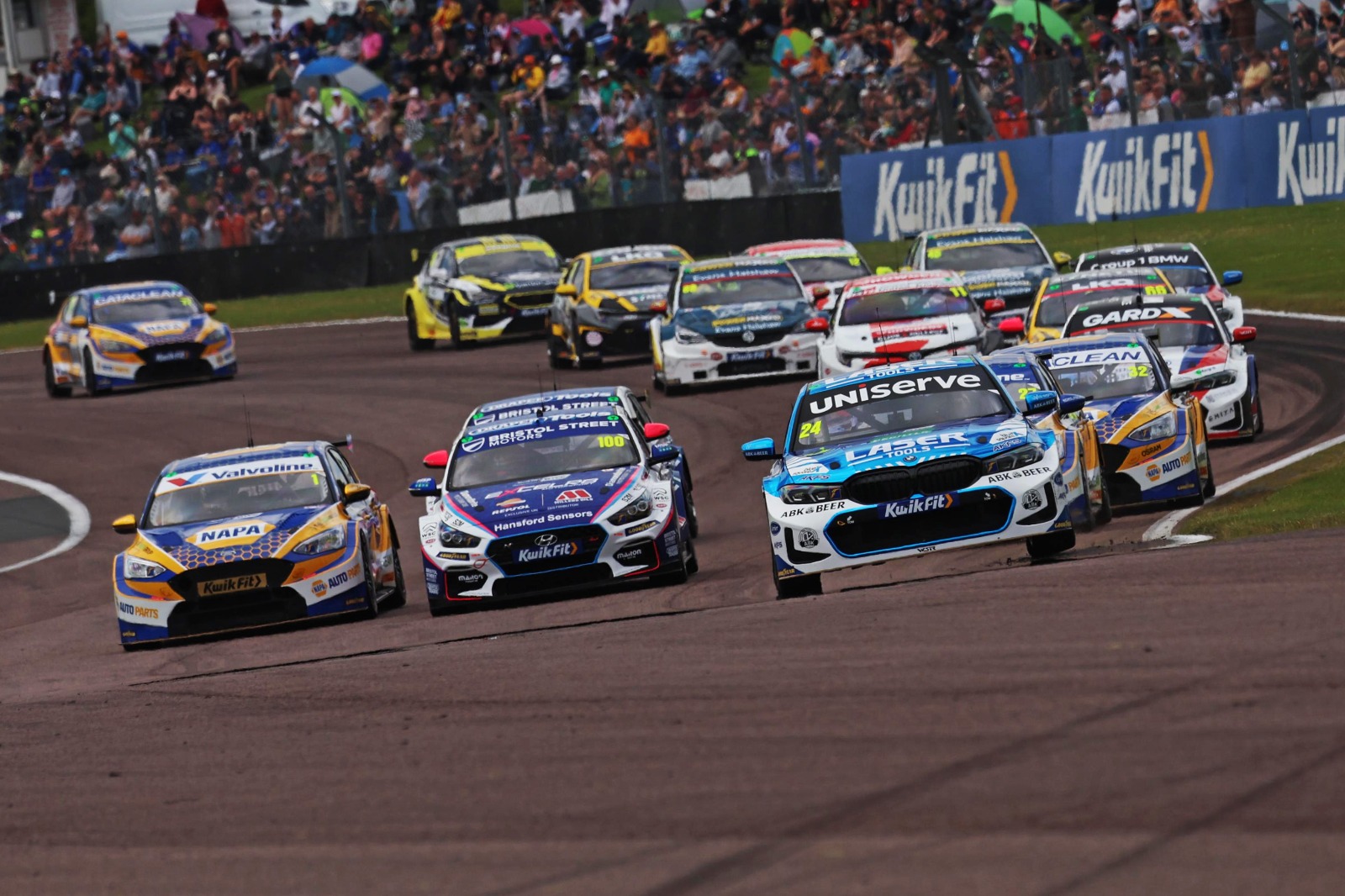 Jake Hill wins third BTCC race of the season in Race 1 at Thruxton ...