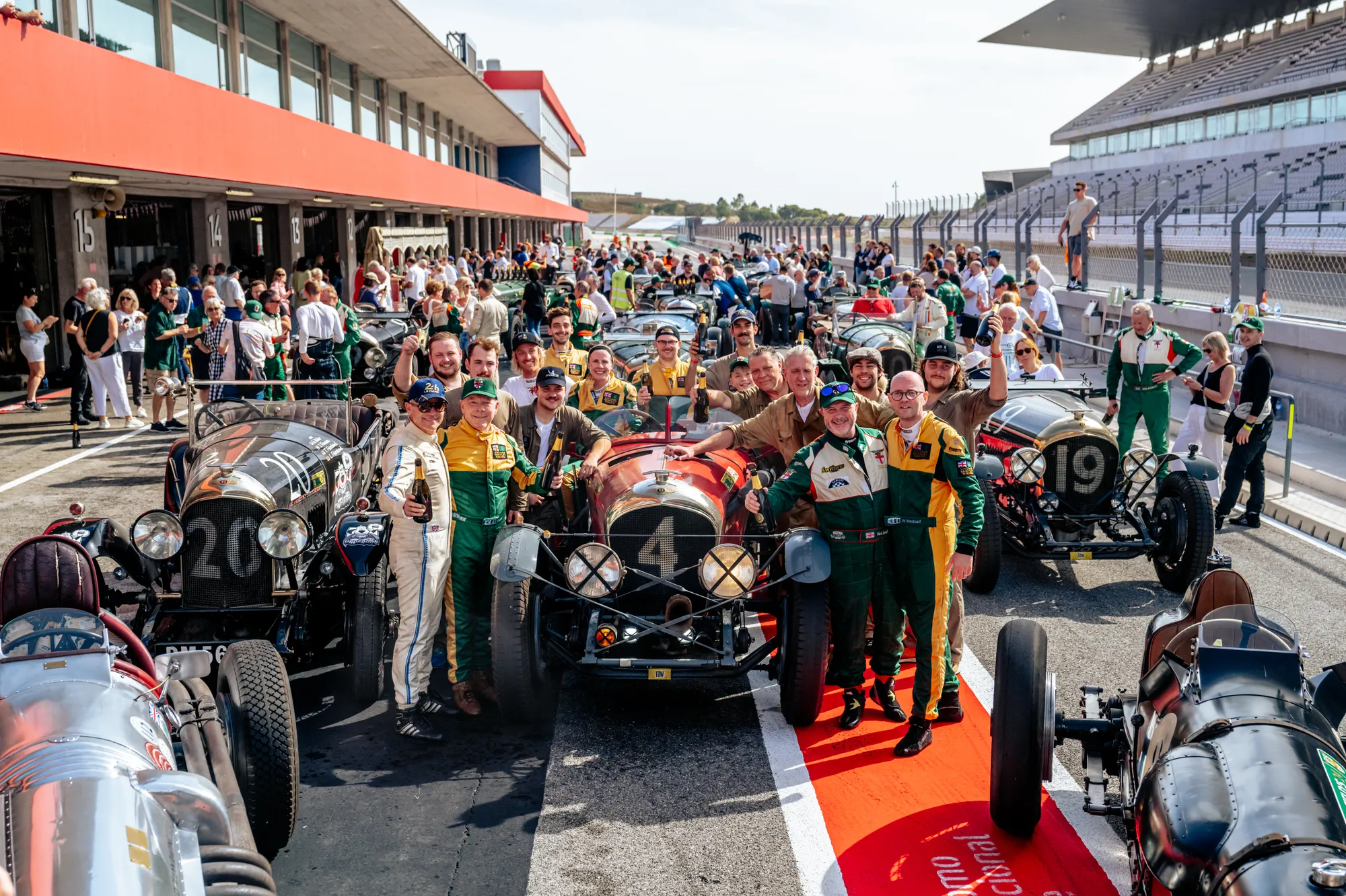 Vintage Bentley team took to Portimão for the 2nd Benjafield's 24 Hour ...