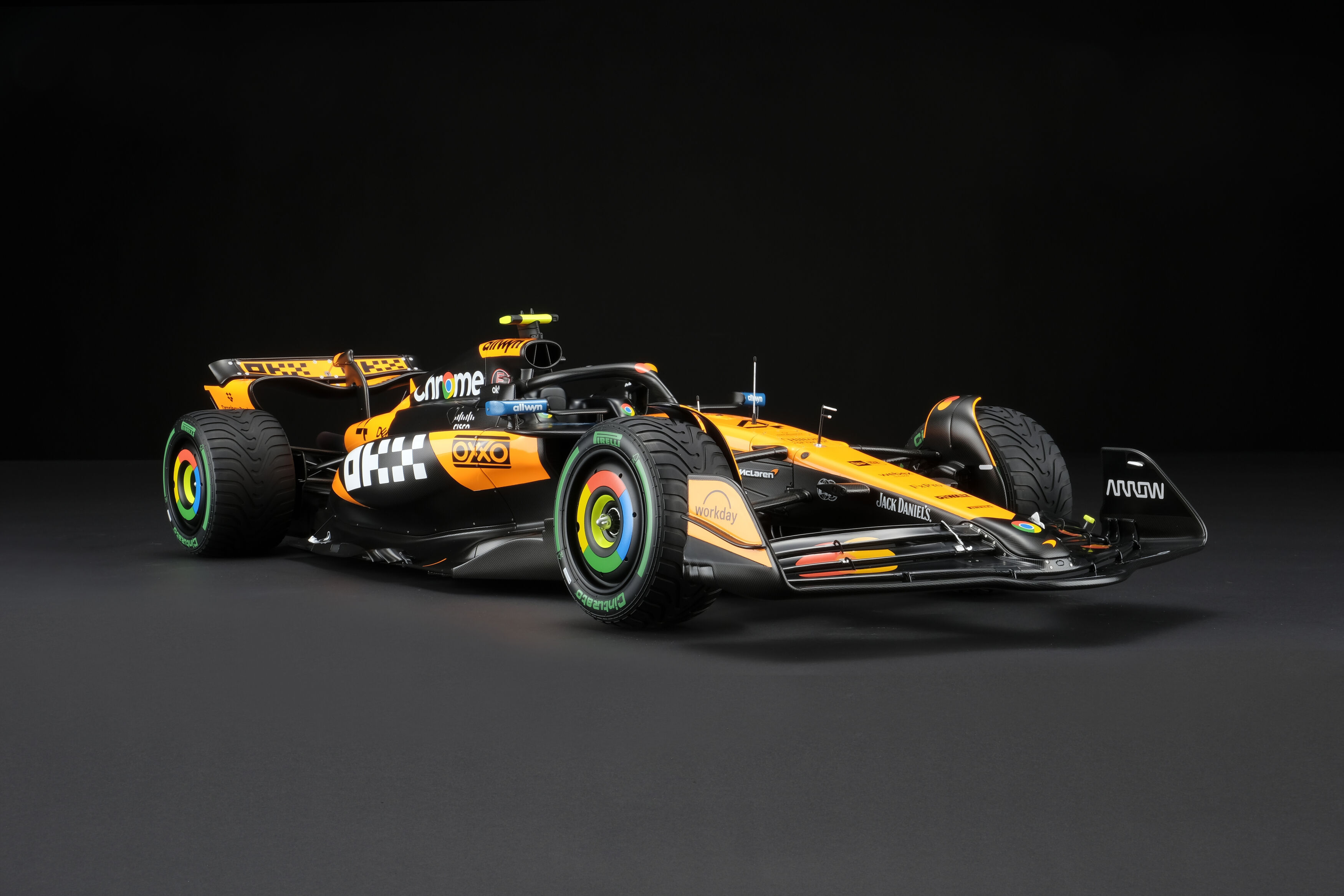 Amalgam limited McLaren MCL39 models debut ahead of Las Vegas Grand ...