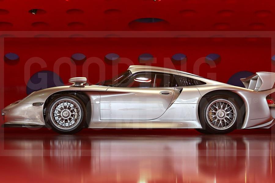 1998 Porsche 911 GT1 Strassenversion at Goodings | Market and Auction ...