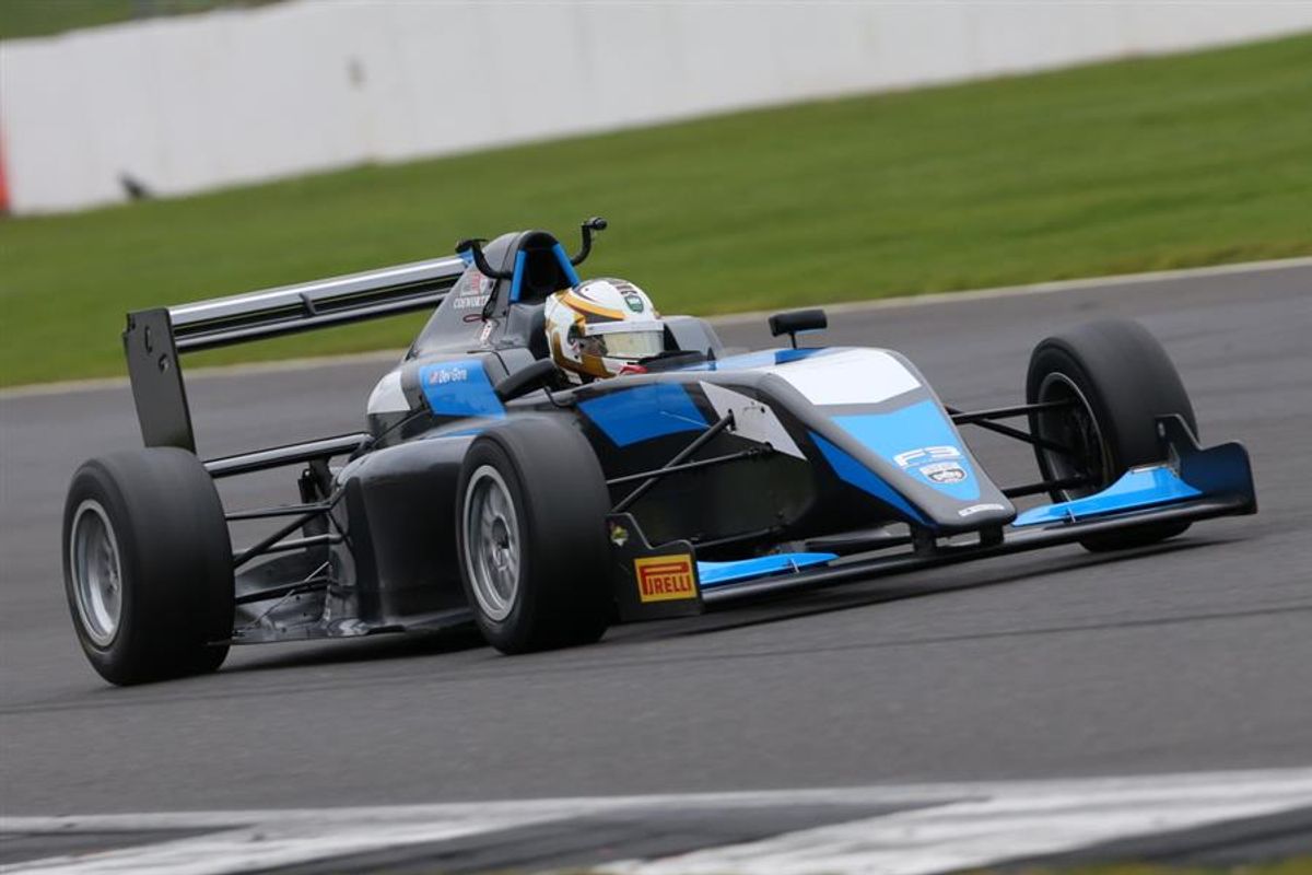 Double R Racing signs Dev Gore for 2018 BRDC British F3 Championship ...