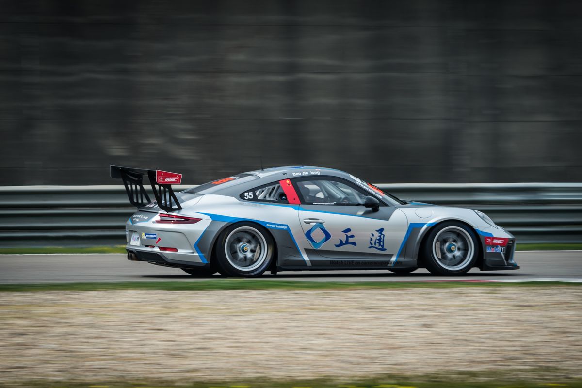 Absolute Racing Set to Challenge for Porsche Titles in Season Finale ...