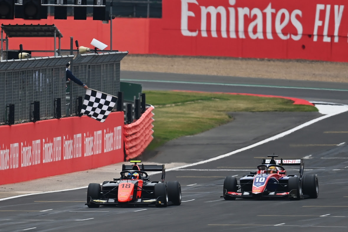 Four different winners at Silverstone F2 and F3 | Motorsport News ...