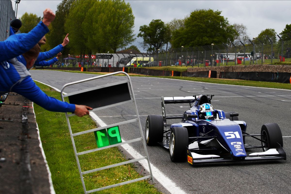 Carlin's Zak O’Sullivan & Christian Mansell British F3 winers at Brands ...