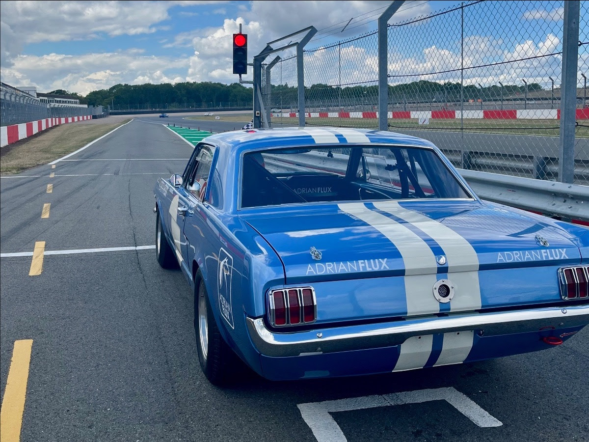American muscle car set to make its race debut @ The Classic ...