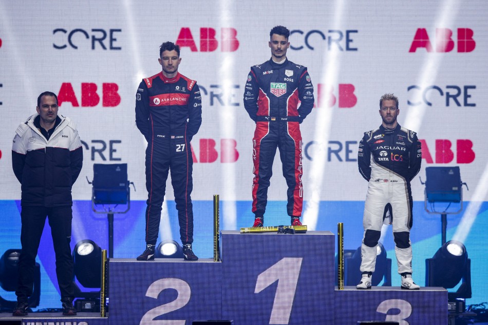 Pascal Wehrlein & TAG Heuer Porsche win Saudi Arabian Formula E Race 1 ...
