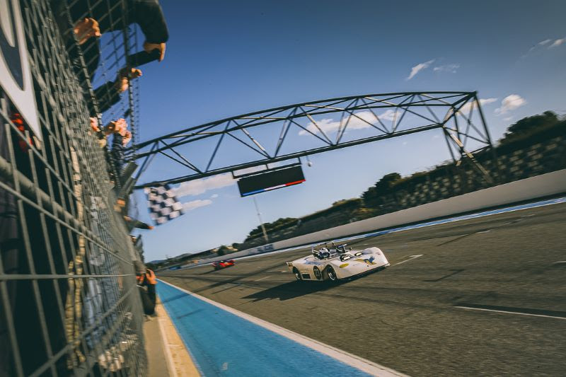 2 Tours d'Horloge victory for the British Team Rosbif Hyett ...