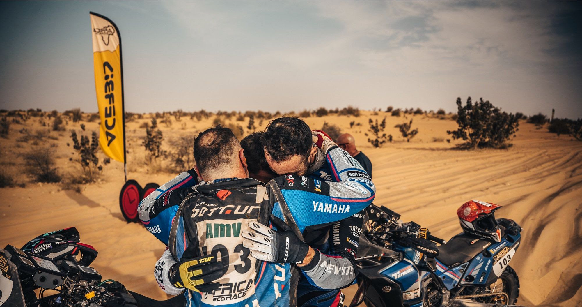 Africa Eco Race heads towards a final stage on the beach after Stage 11 ...