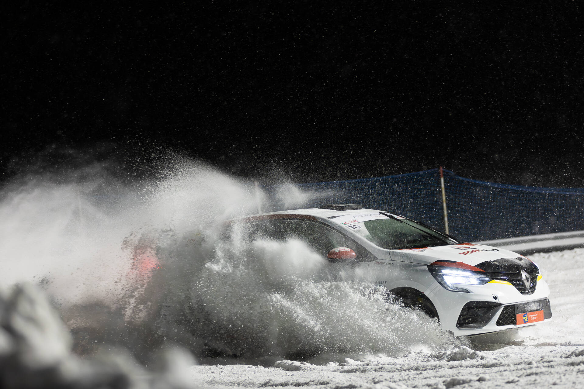 Five drivers still in Clio Ice Trophy title contention | Motorsport ...